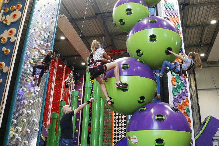 Kletterspaß für Kinder und Erwachsene bei HAPIK Frankfurt