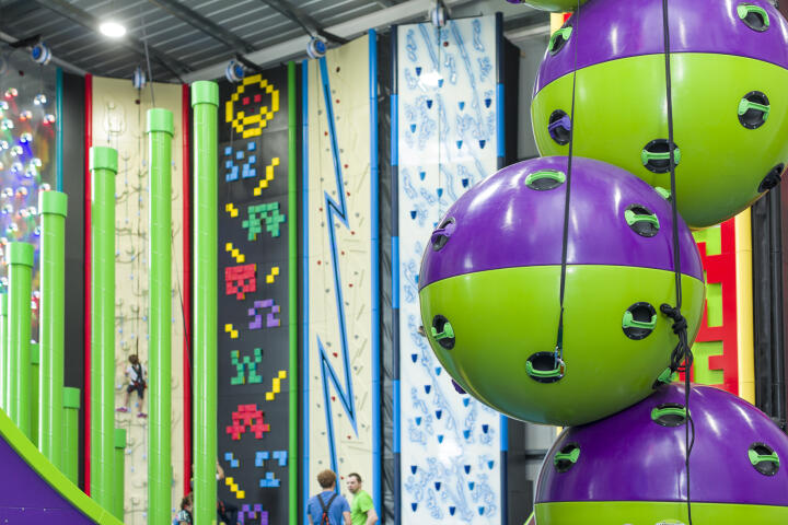 Kletterspaß für Kinder und Erwachsene bei HAPIK Mainz